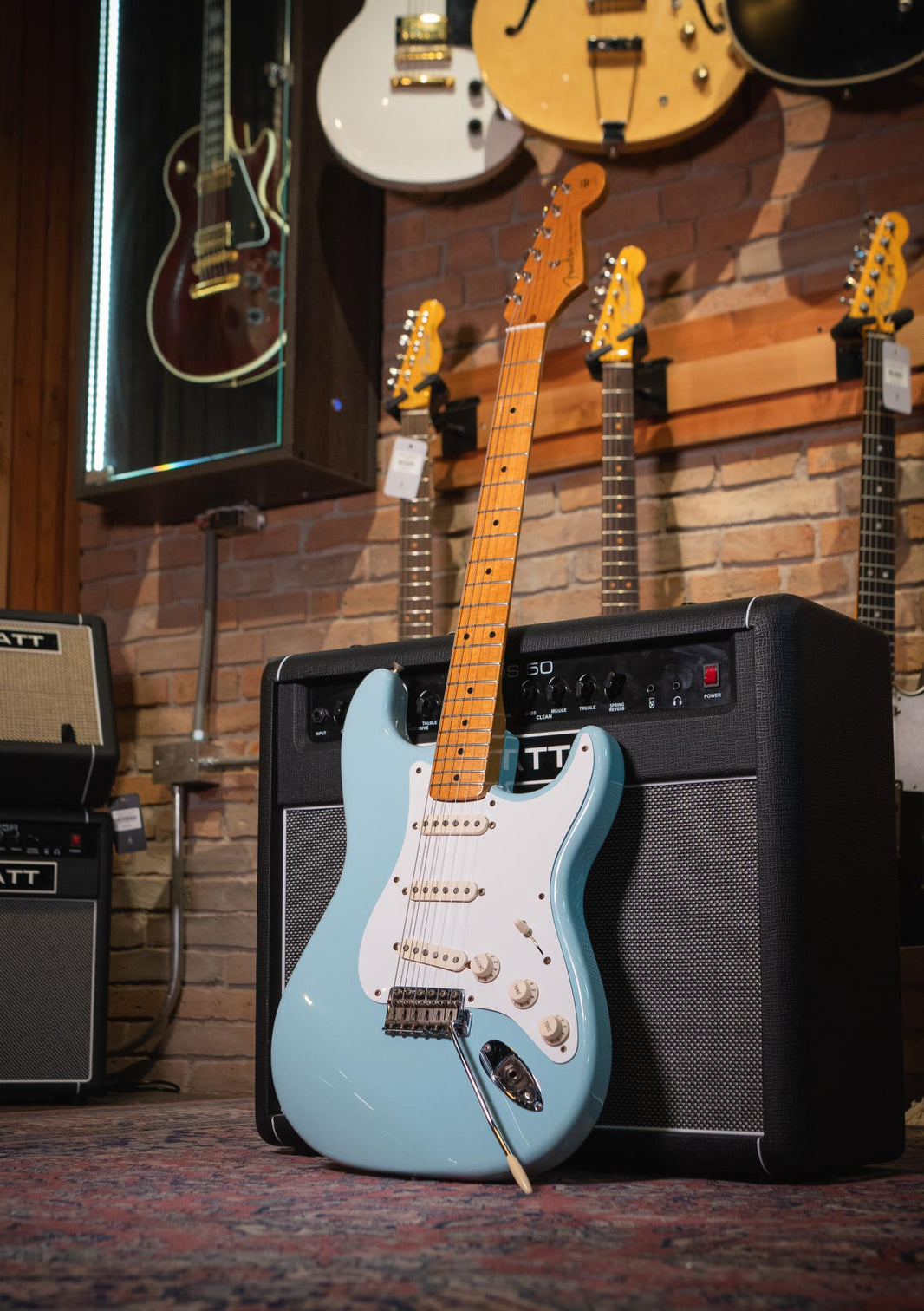 Guitarras eléctricas Fender – Fat Store